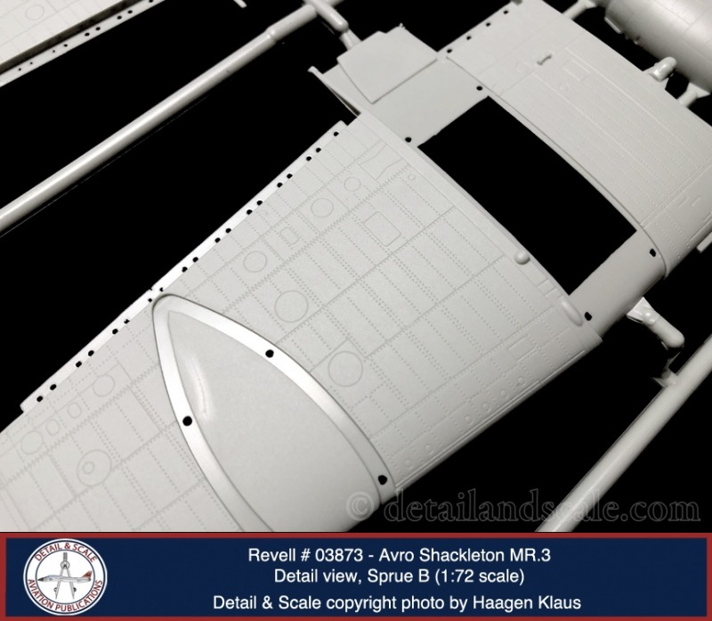 Revell Avro Shackleton MR.3 - 1:72 Scale % - Detail and Scale tail & Scale
