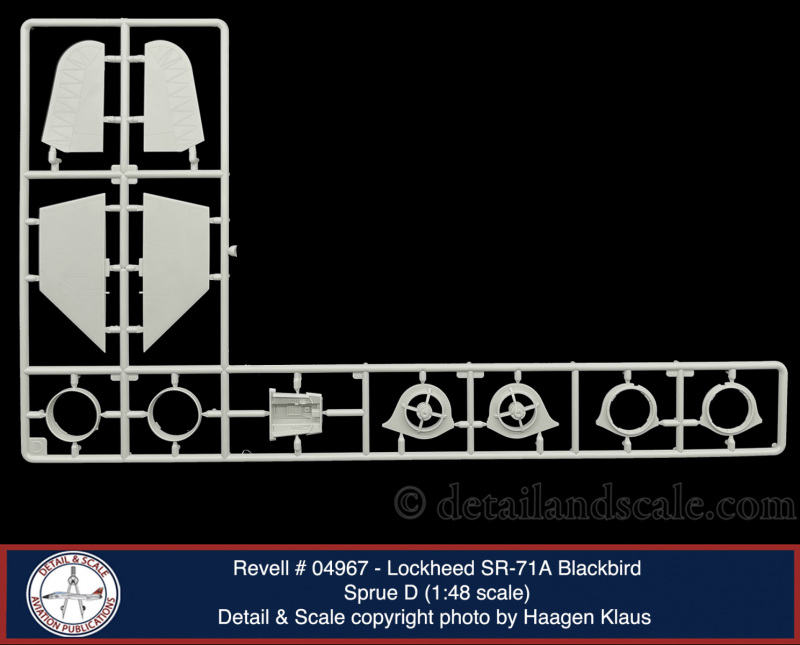 Revell SR-71A Blackbird - 1:48 Scale % - Detail and Scale tail & Scale