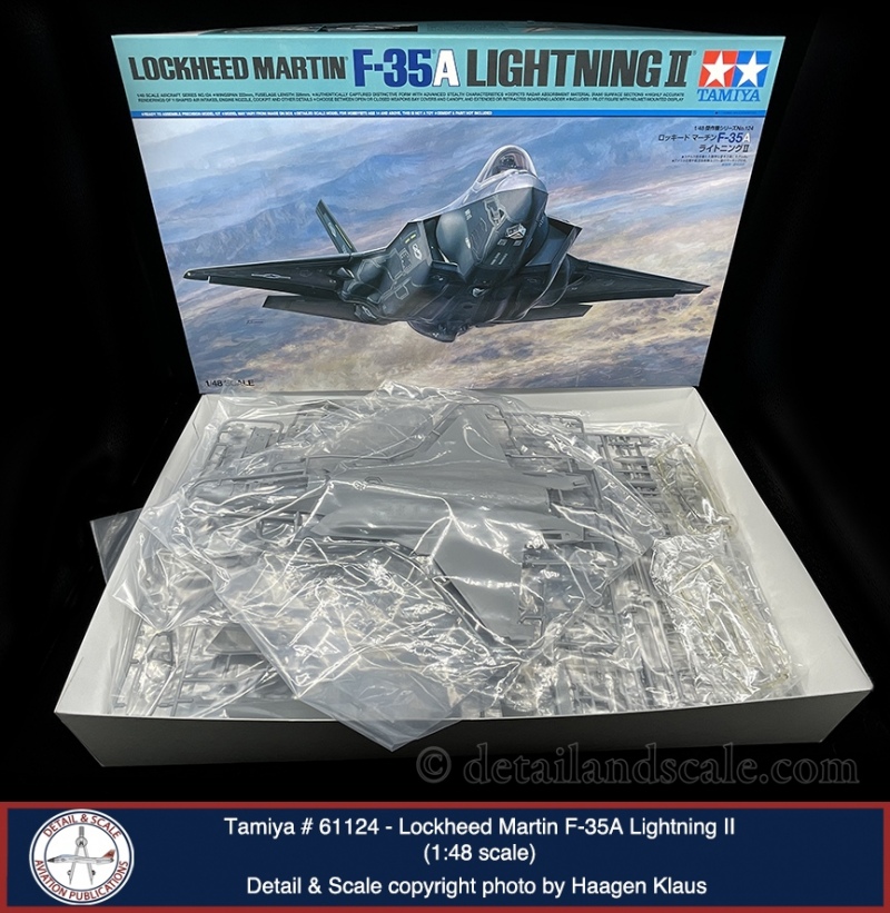 Tamiya Lockheed Martin F-35A Lightning II - 1:48 Scale % - Detail and Scale tail & Scale