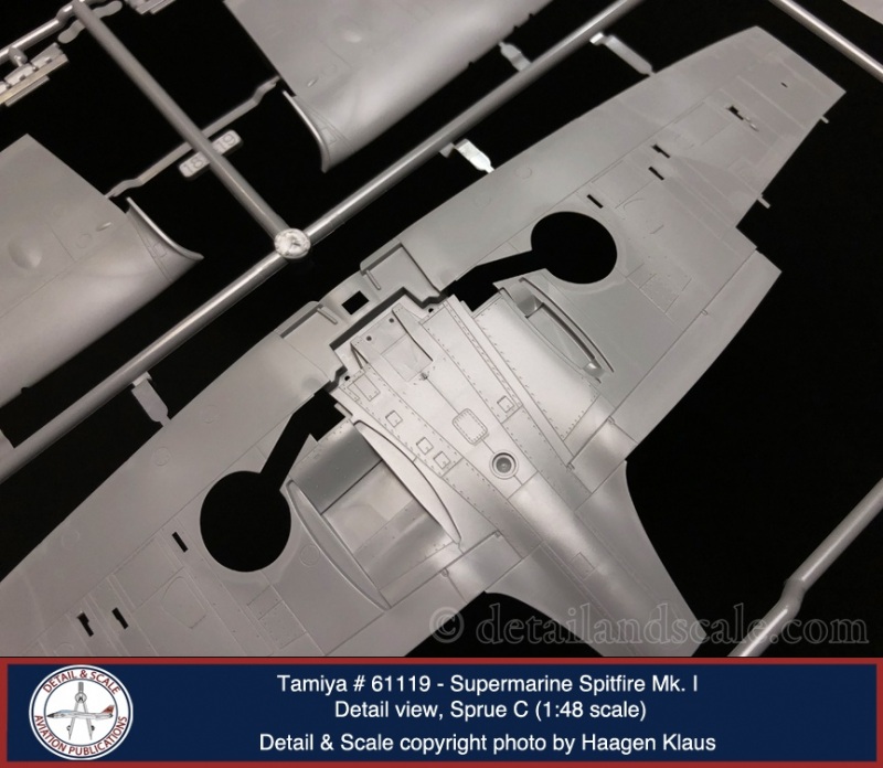 Tamiya Supermarine Spitfire Mk. I - 1:48 Scale % - Detail and Scale ...