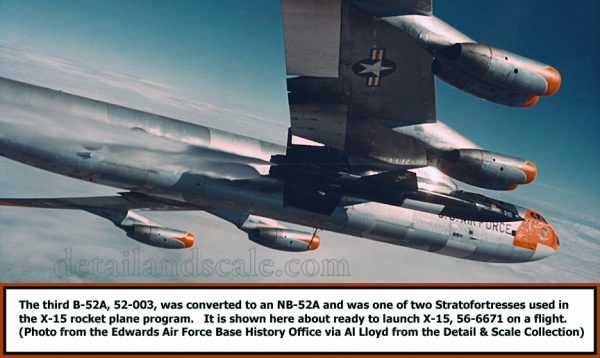 B-52 Stratofortress - Detail and Scale