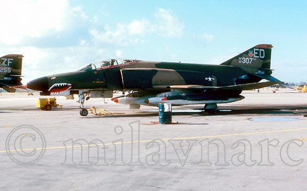 F-4 Phantom (USAF) - Detail and Scale