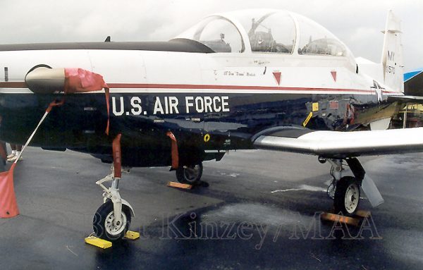 T-6 Texan II - Detail and Scale