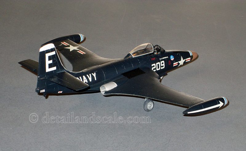 F2H-2N BANSHEE VF-82 "IRON MEN" PRO RESIN 1/72nd SCALE - Detail and Scale