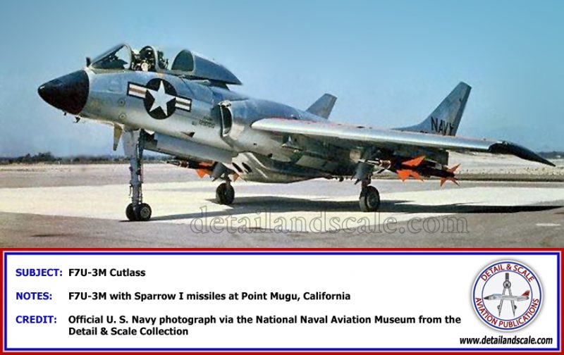 F7U Cutlass - Detail and Scale