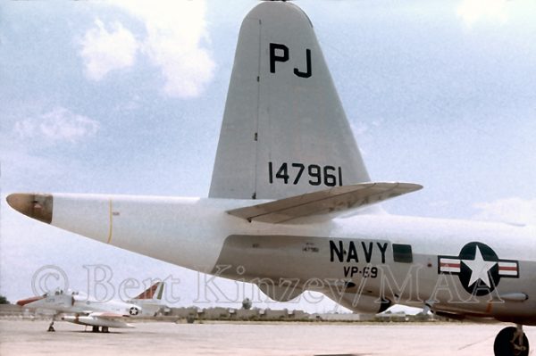 P-2 Neptune - Detail and Scale