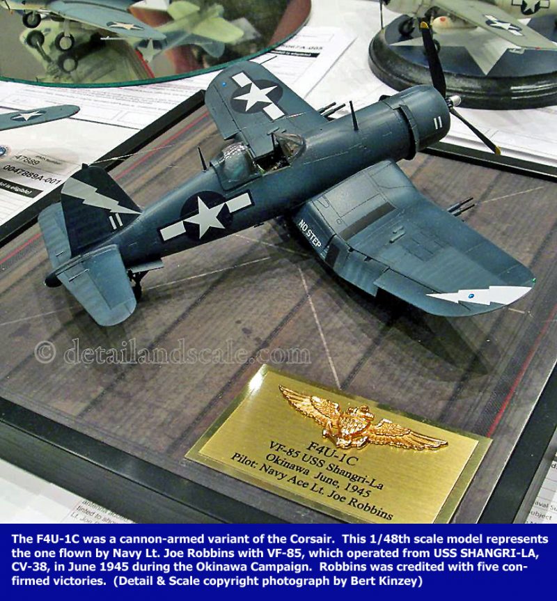 F4U CORSAIR MODEL PHOTO SET - Detail and Scale